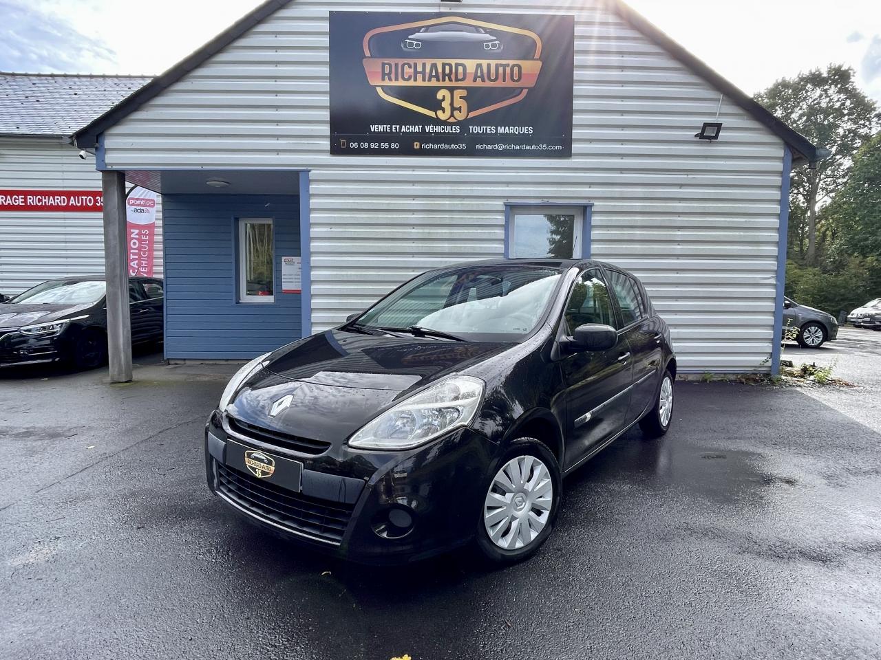 RICHARD AUTO 35 - RENAULT-CLIO-Clio 1.2i 16V - 75 Euro 5 III BERLINE ...